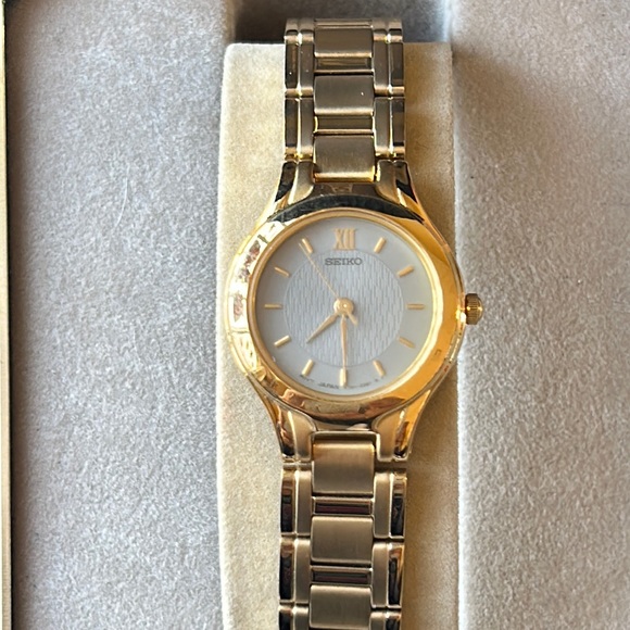 Seiko | Accessories | Seiko Lady Dress Watch | Poshmark